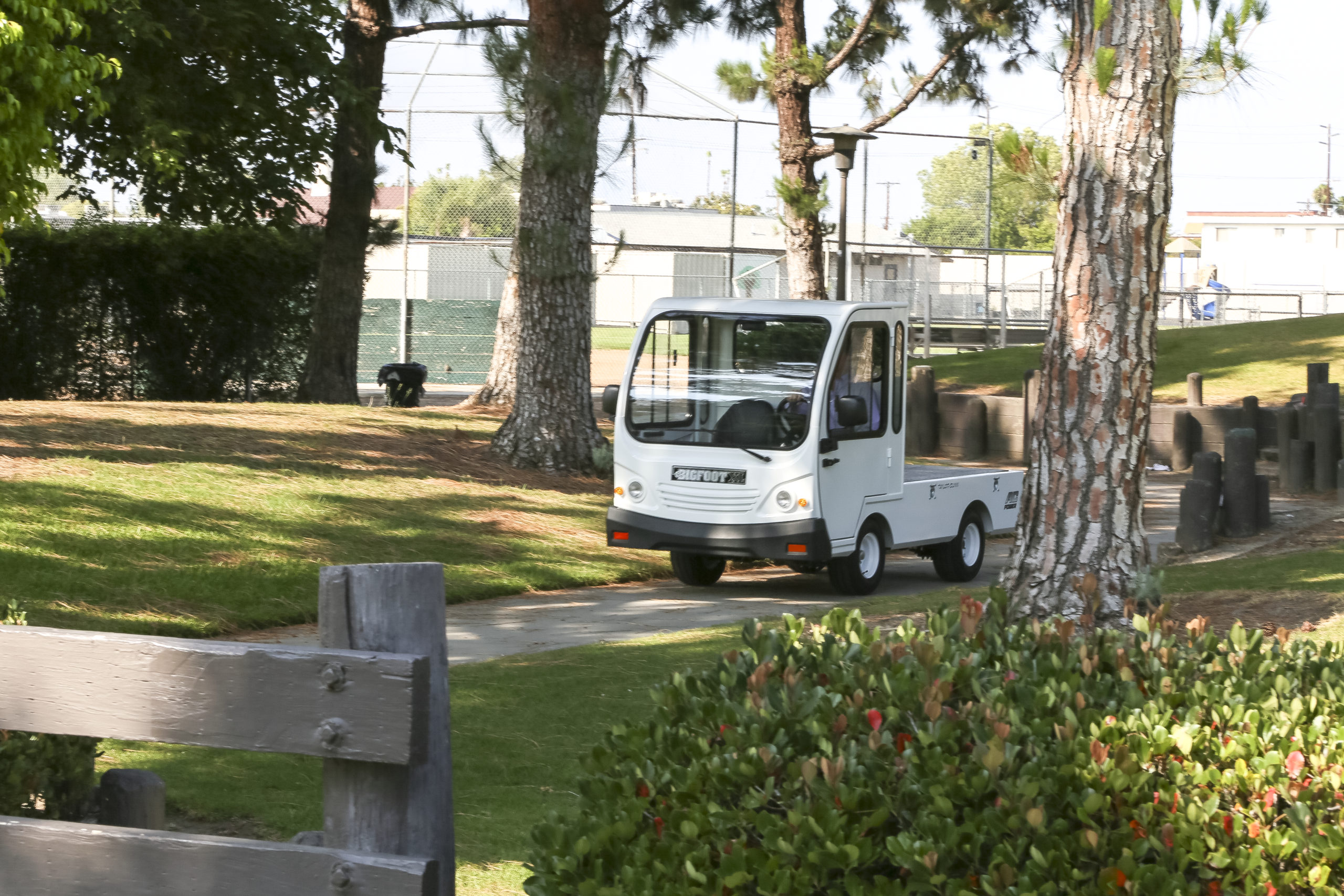 Parks Maintenance Vehicles | Taylor-Dunn